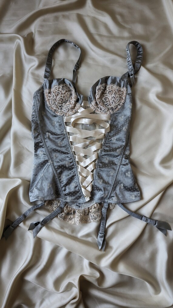 DOCUMENTED super rare Ravage Paris garter belt Versai… - Gem