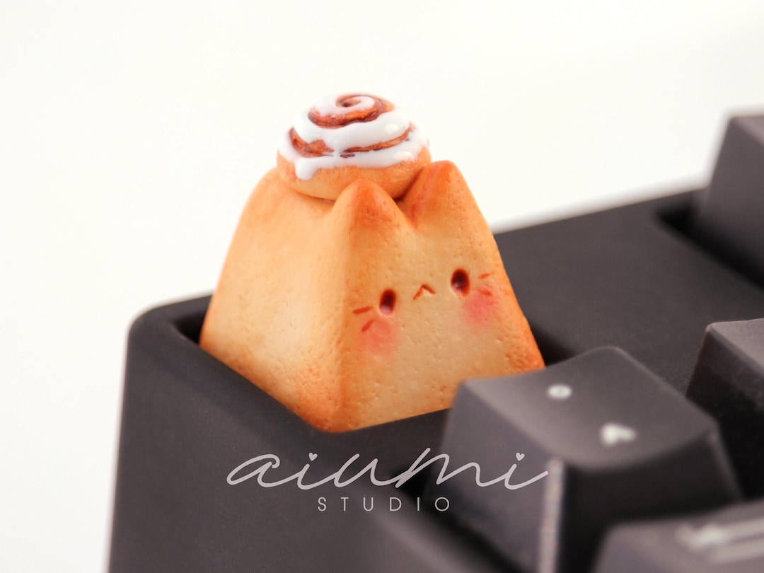 Cinnamon Roll Cat • Artisan Keycap • Handmade Polymer Clay Accessoires ...