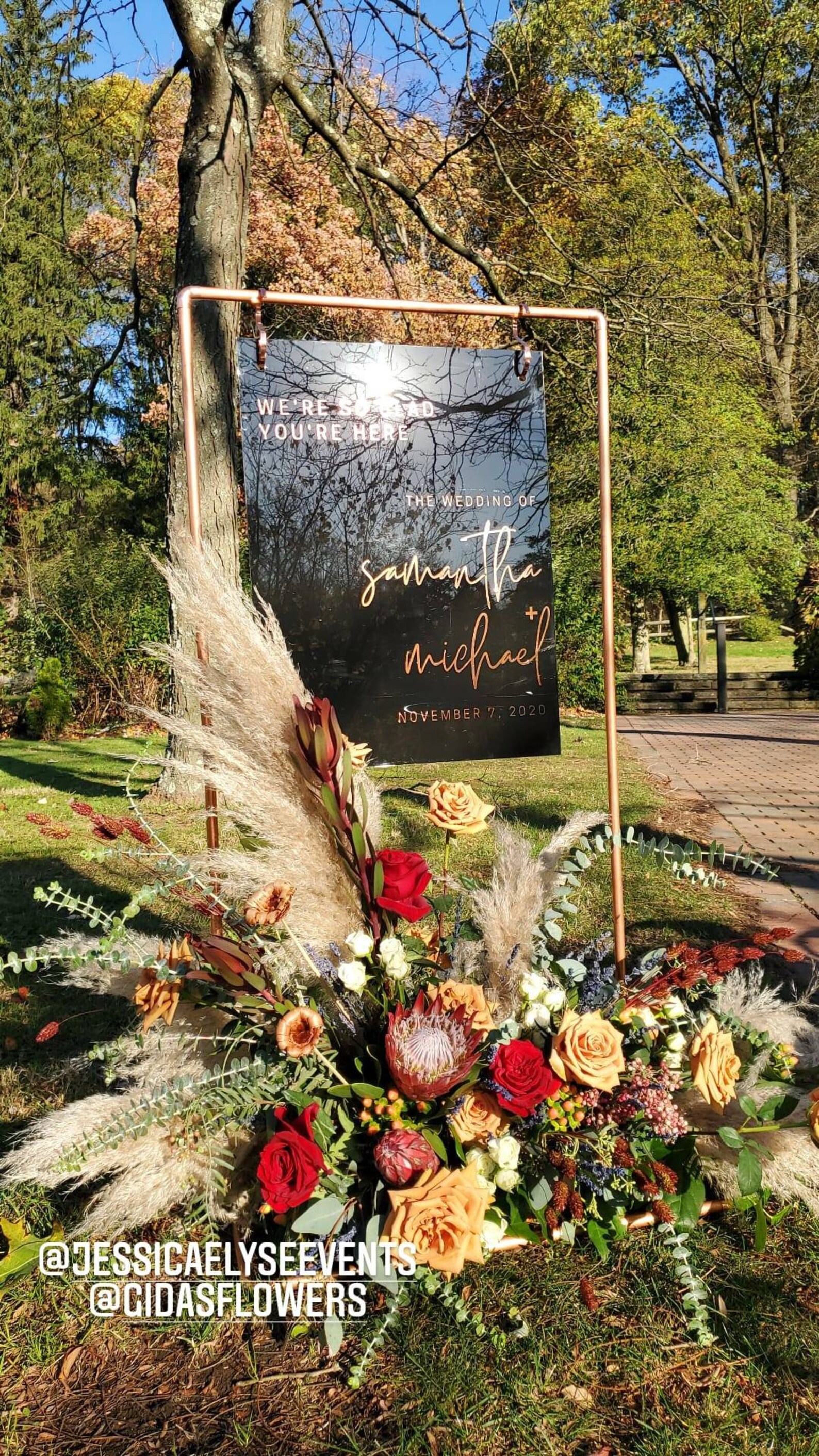 Arch Acrylic Sign Modern Acrylic Sign Wedding Arch Sign - Etsy