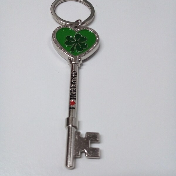 Shamrock Keychain - Etsy