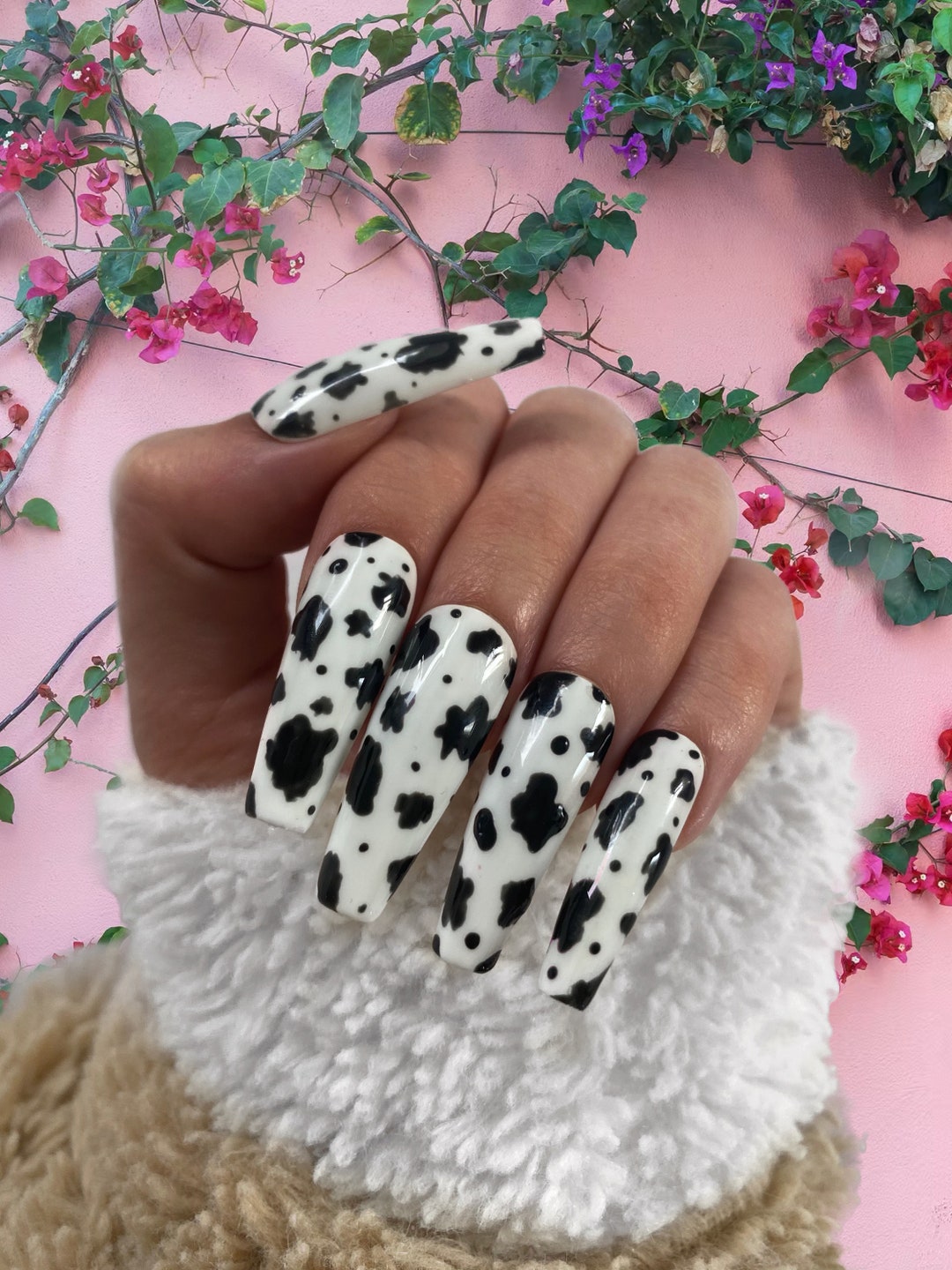 Classic Cow Print False Nails | Hand-painted Gel Nails | Fake Nails ...