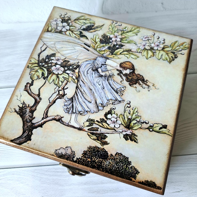 Engraved Memory Box Fairies Wooden Keepsake Box Arthur Rackham ...
