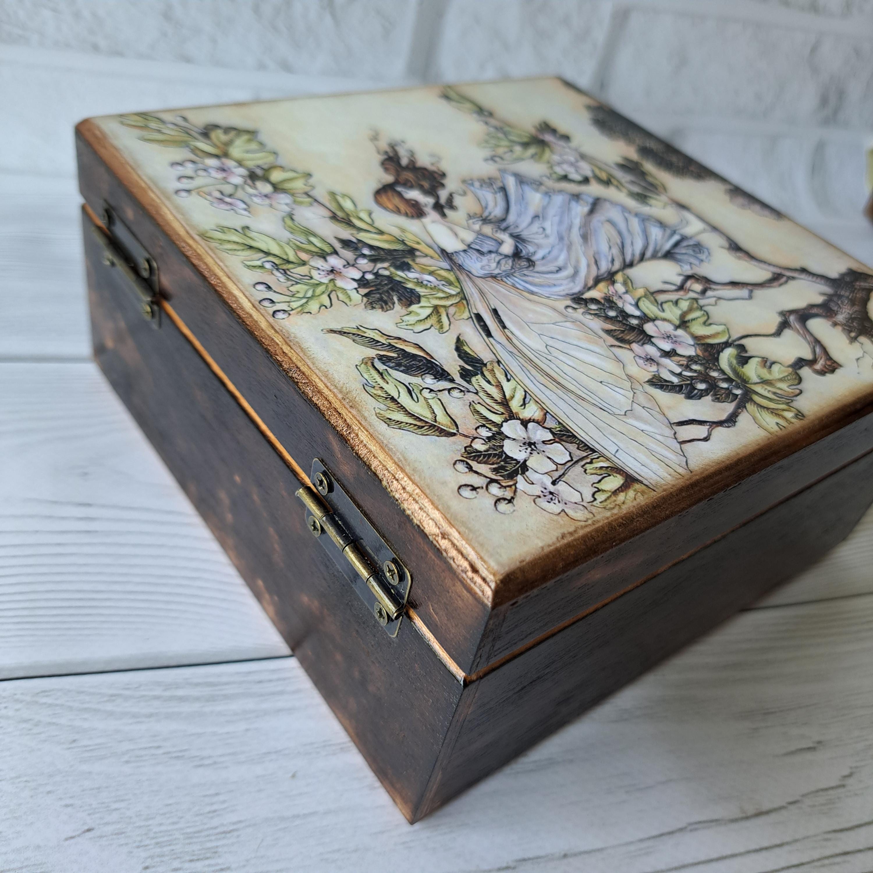 Engraved Memory Box Fairies Wooden Keepsake Box Arthur Rackham ...