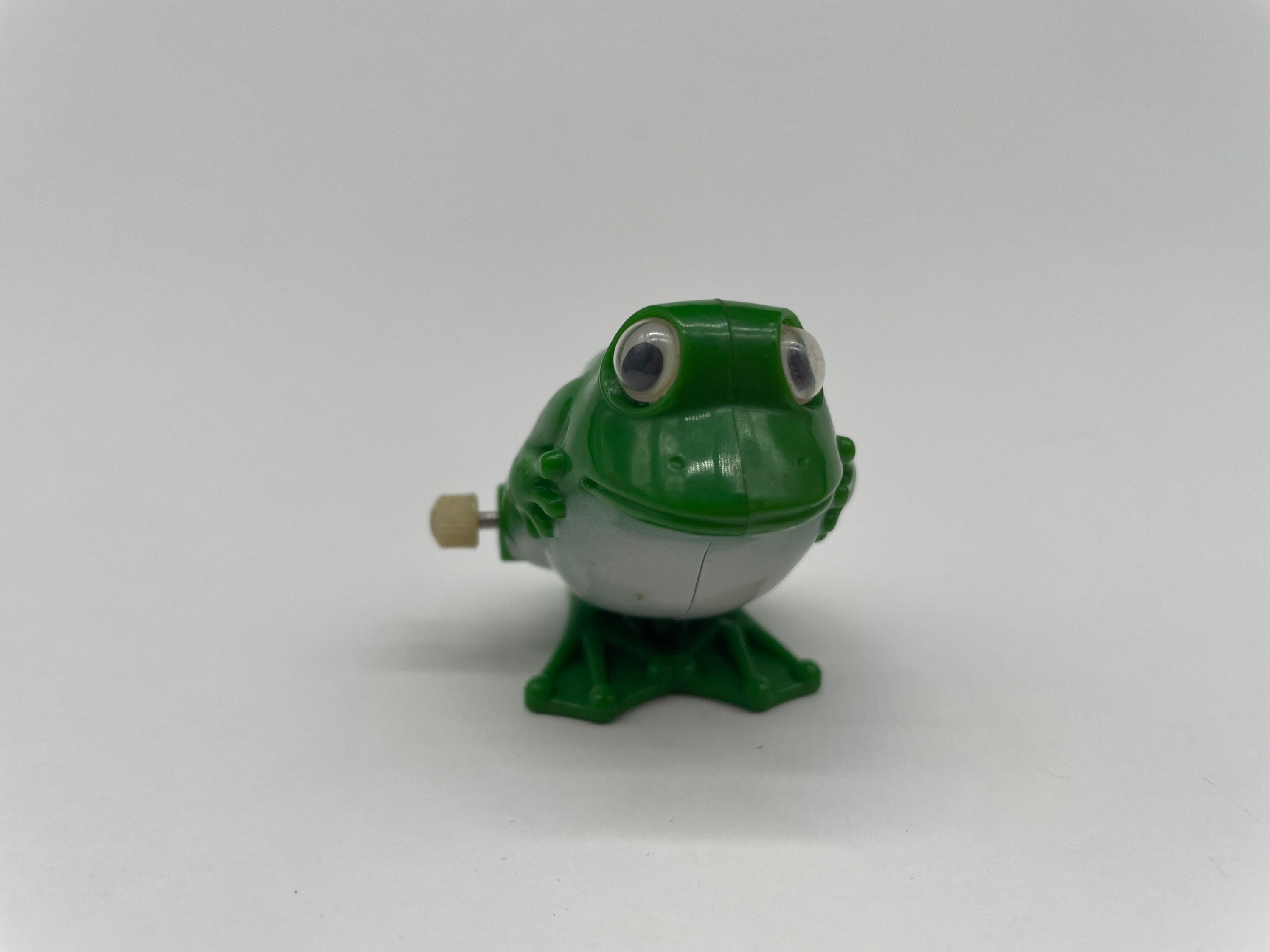 WORKING TOMY Pocket Pets Wind-up Frogs - Etsy