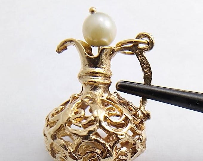 Vintage Solid 14k Yellow Gold Ferrari Charm - Etsy