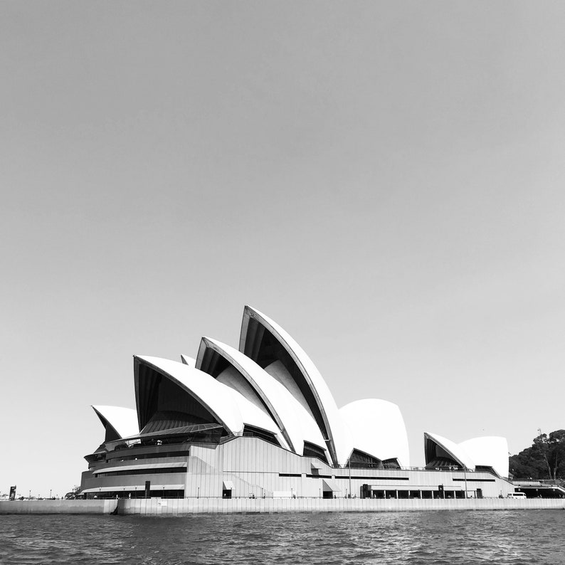 NEW: Greyscale Sydney Opera House Print/wallpaper - Etsy