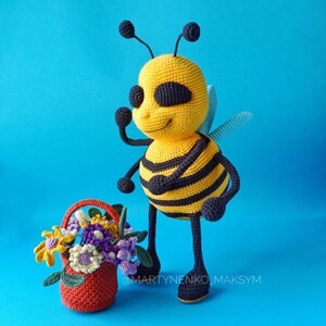 Bee Crochet Pattern – Bumblebee Amigurumi Insect Toy – Cute DIY Plush ...