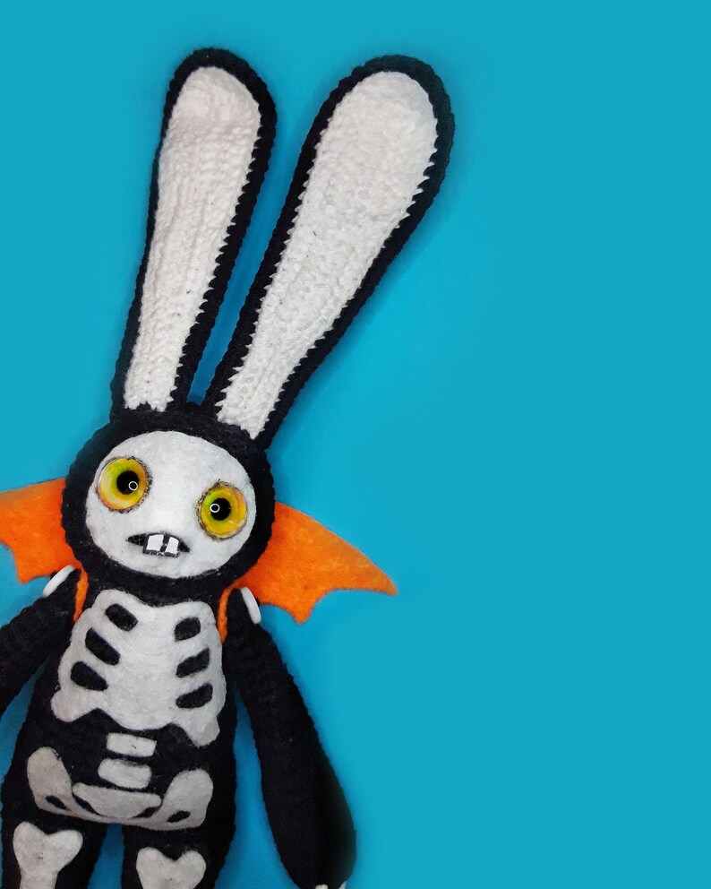 CREEPY RABBIT Crochet Pattern / Amigurumi Toy - Etsy