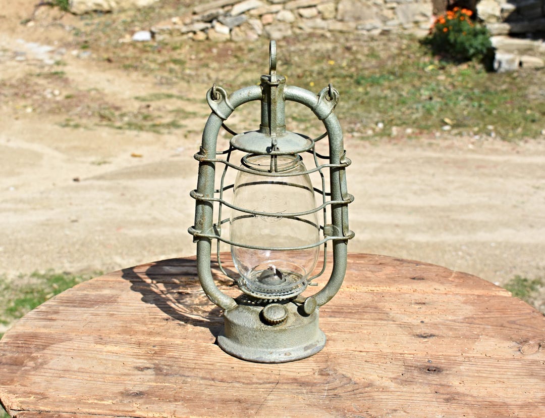 Vintage Globus 105 Plus Lantern: 1950 Rare Farm Gas Lamp - Etsy Australia