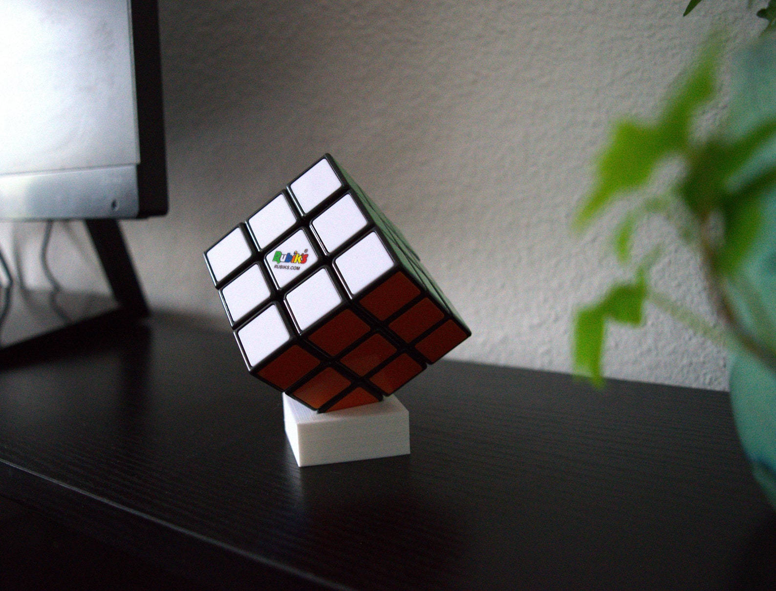 RUBIK'S Cube Display Stand L Cube Design L Rubik's Cube Holder, Stand ...