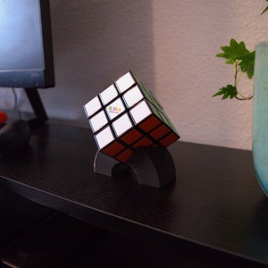 RUBIK'S Cube Display Stand L Arch Design L Rubik's Cube Holder, Stand ...