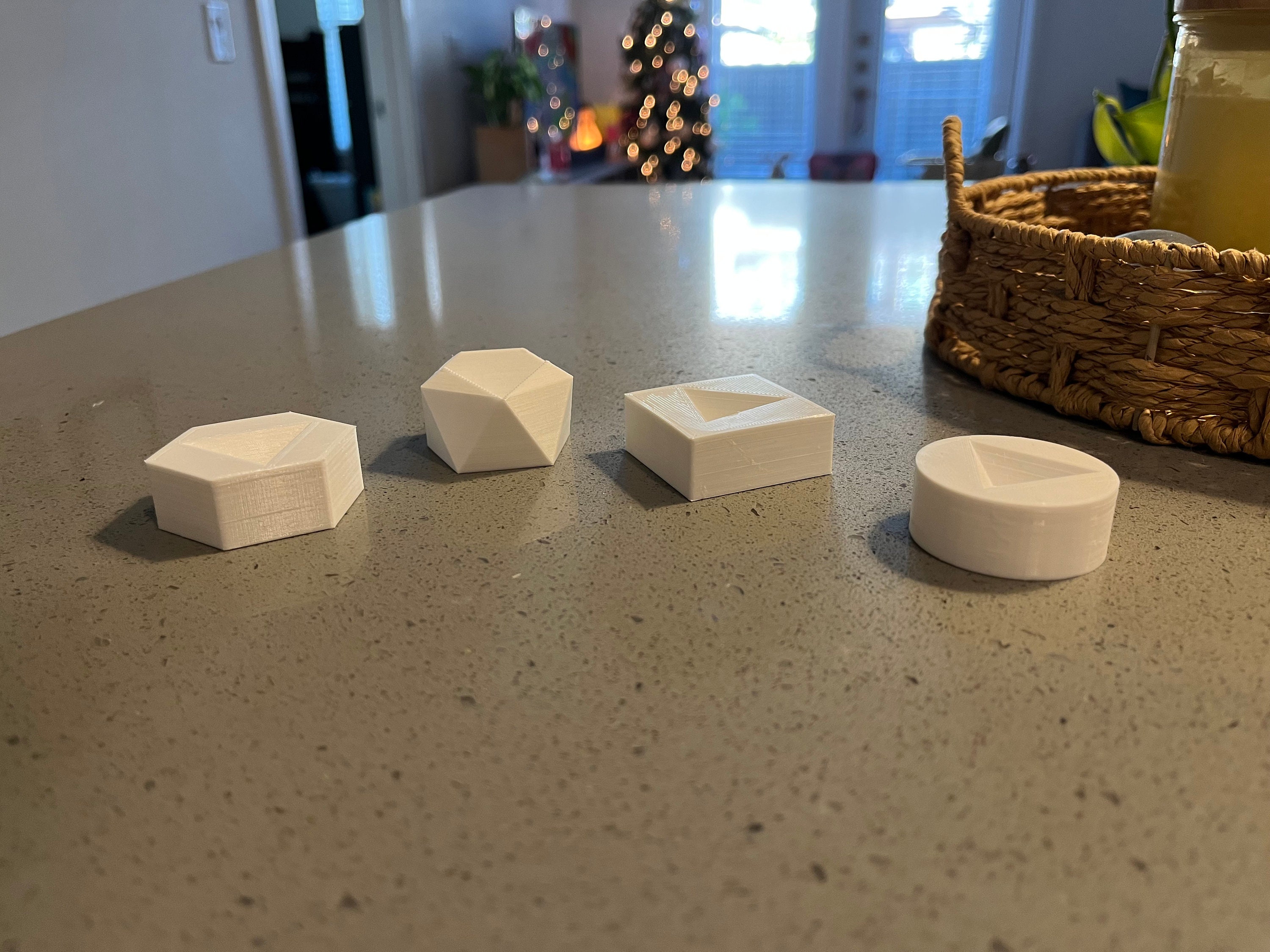 4 Pack RUBIK'S Cube Display Stand I Designs Included small: Geode ...