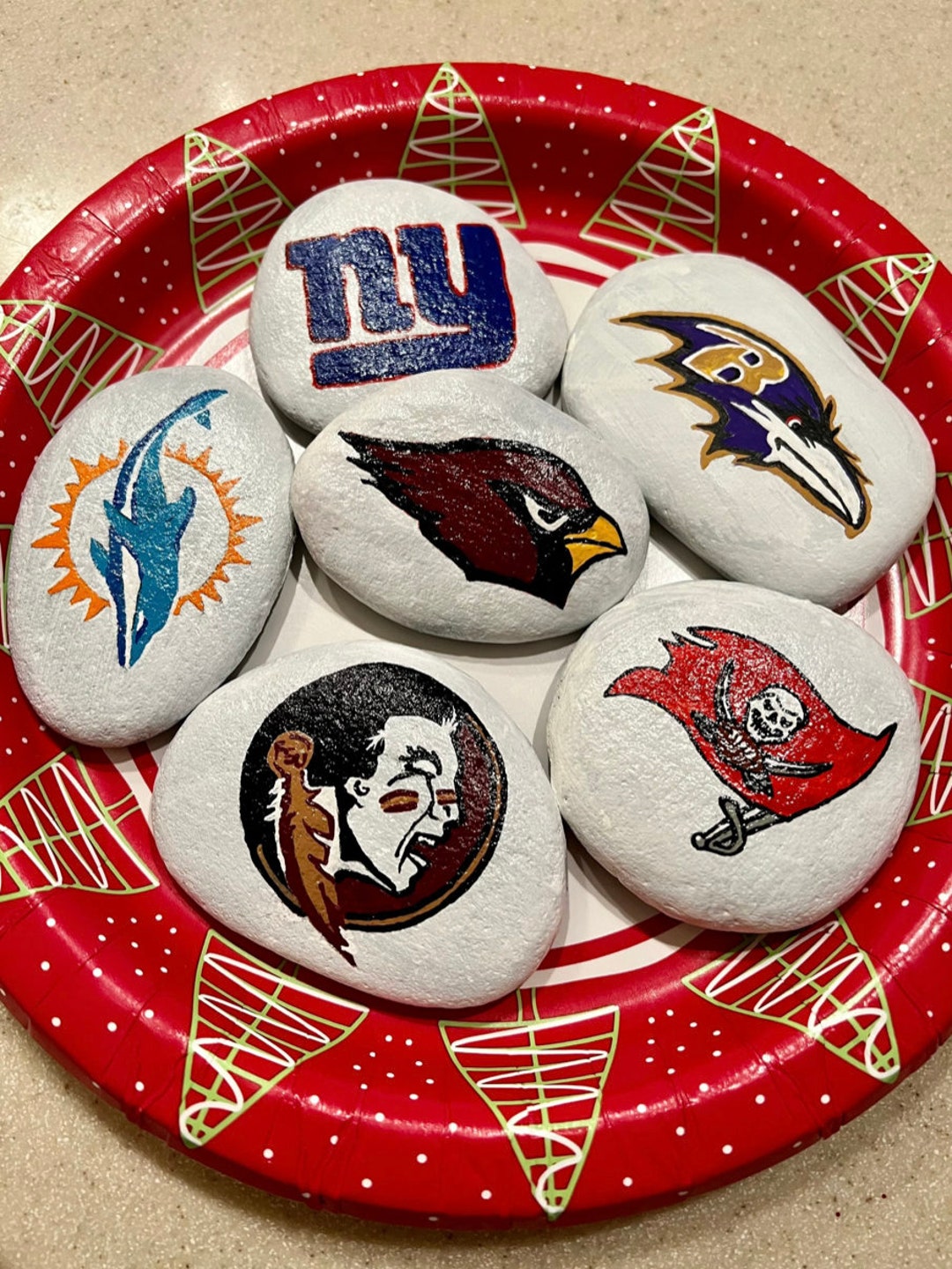 Personalized Rocks | Custom Painted Logo/emblem Rocks | NFL Rocks | MLB ...