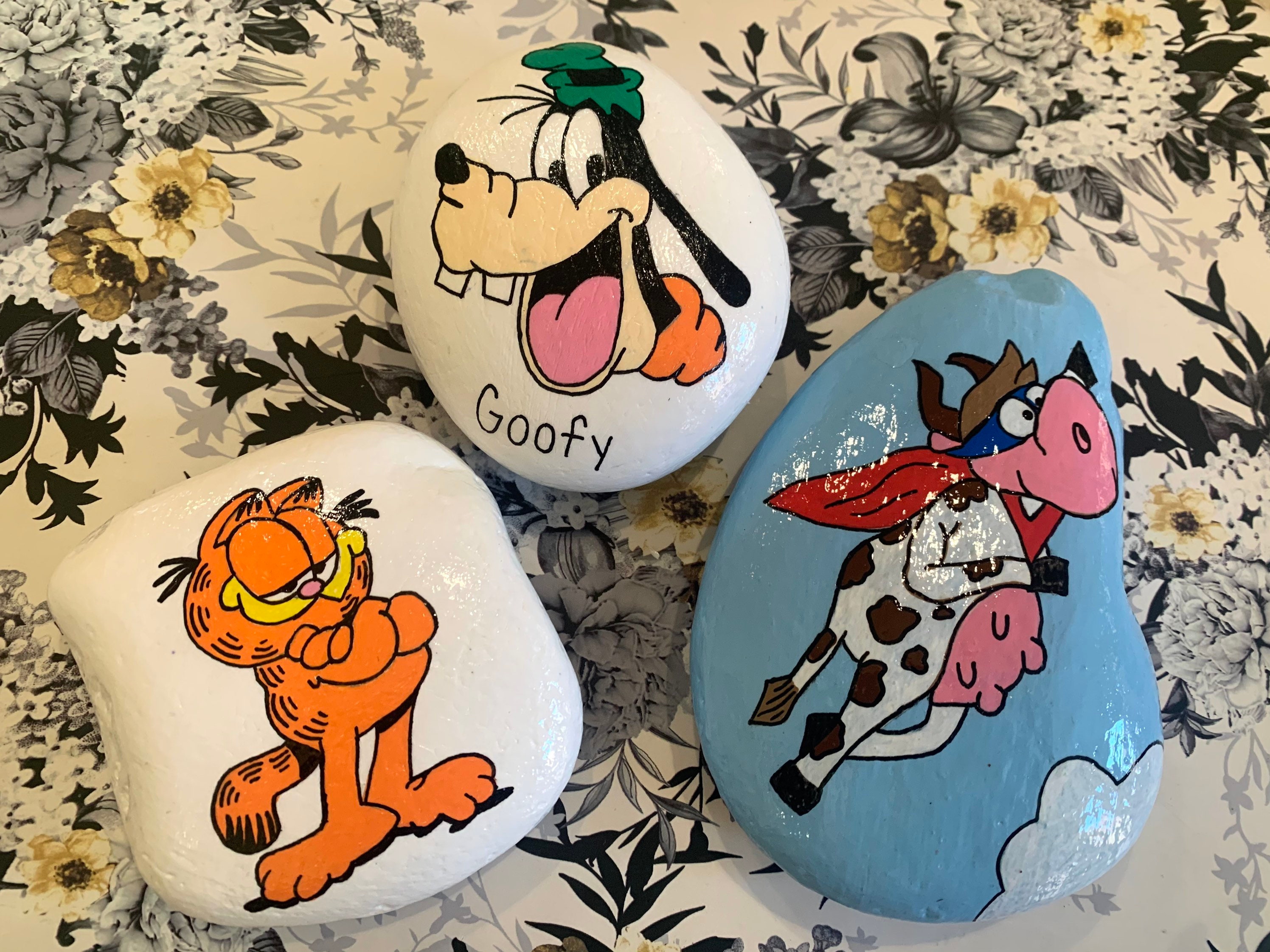 Cartoon Rock / Character Rocks / Kid Rocks / Animal Rocks / - Etsy España