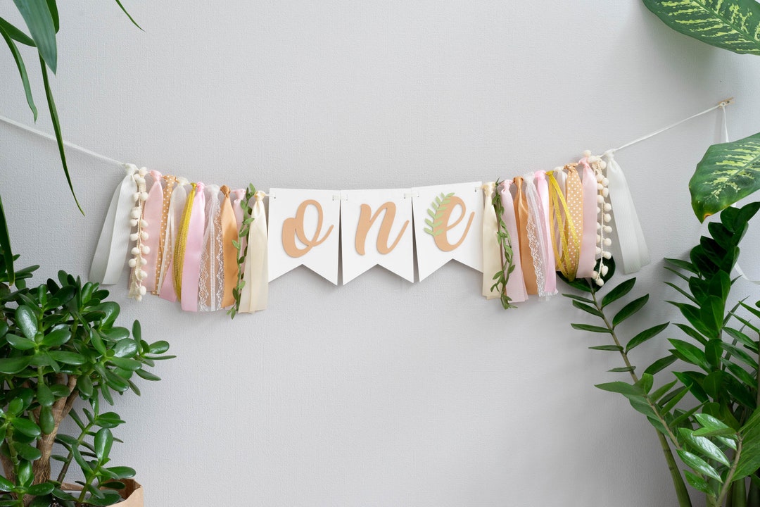 One Year Banner Baby Girl First Birthday Rustic High Chair Bunting ...
