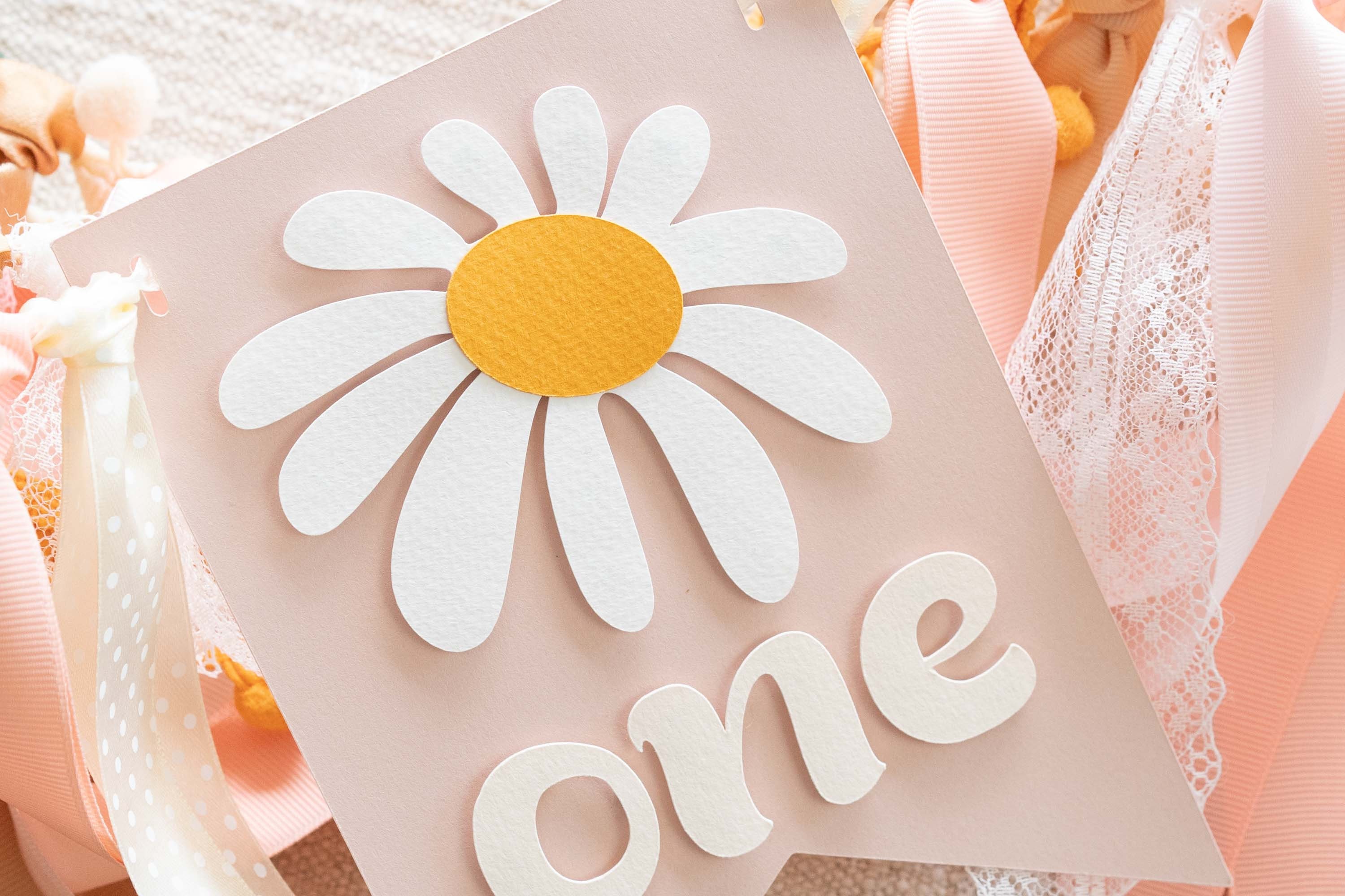 Daisy One Banner High Chair Sign 1st Birthday Garland Cute Groovy ...