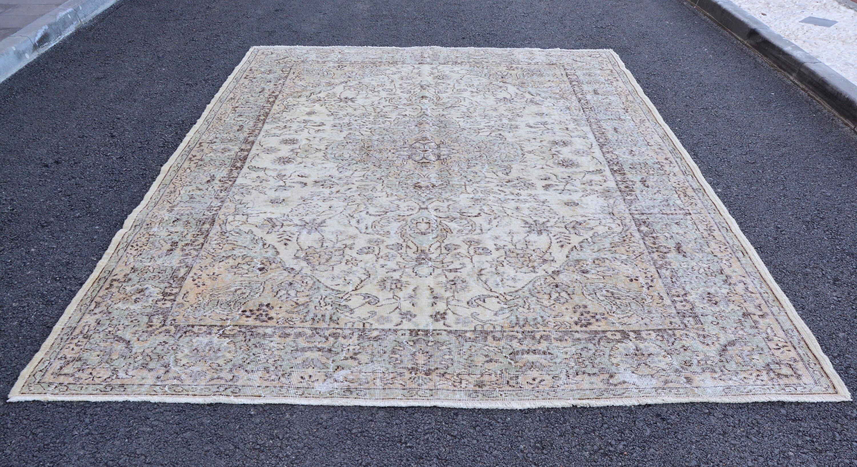 Muted Oriental Rug 7x10 Worn Turkish Rug Hand-knotted | Etsy