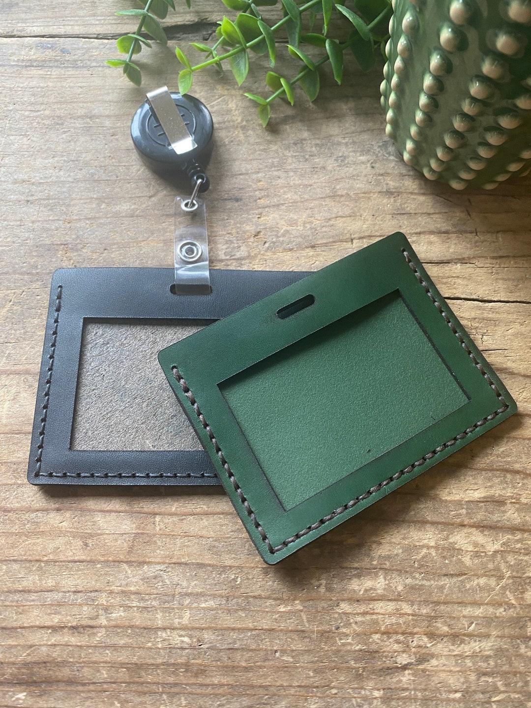 Leather ID Badge Holder - Horizontal (free Monogramming) - Etsy