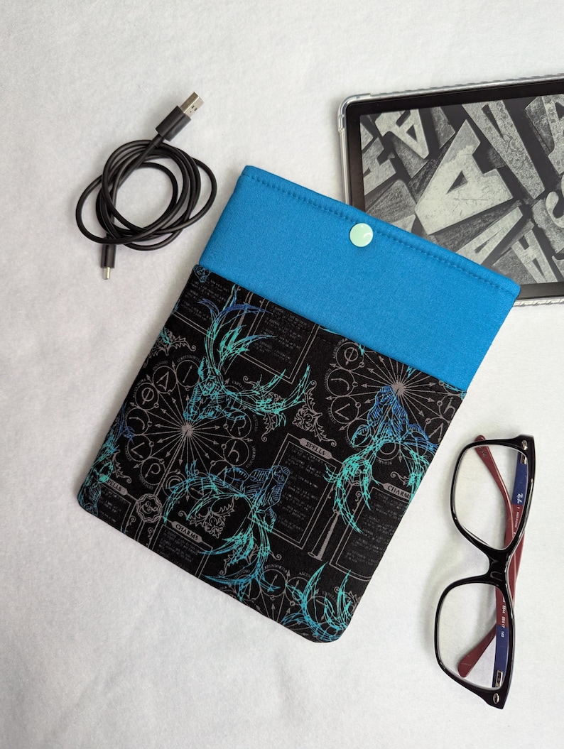 Harry's Patronus Kindle Case: Padded Snap Closure, Fleece Lined - Etsy