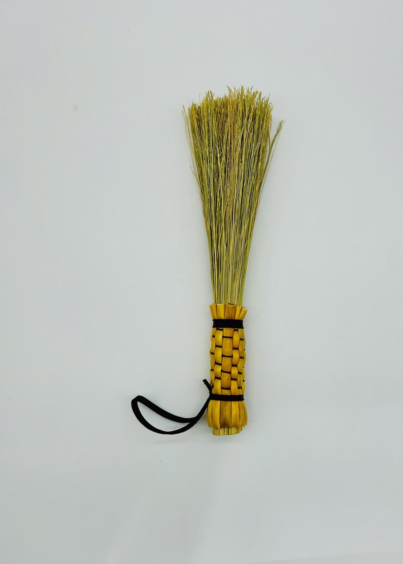NEW Listing: Round Whisk Broom, Woven Handle, Broomcorn, Natural Fibers ...