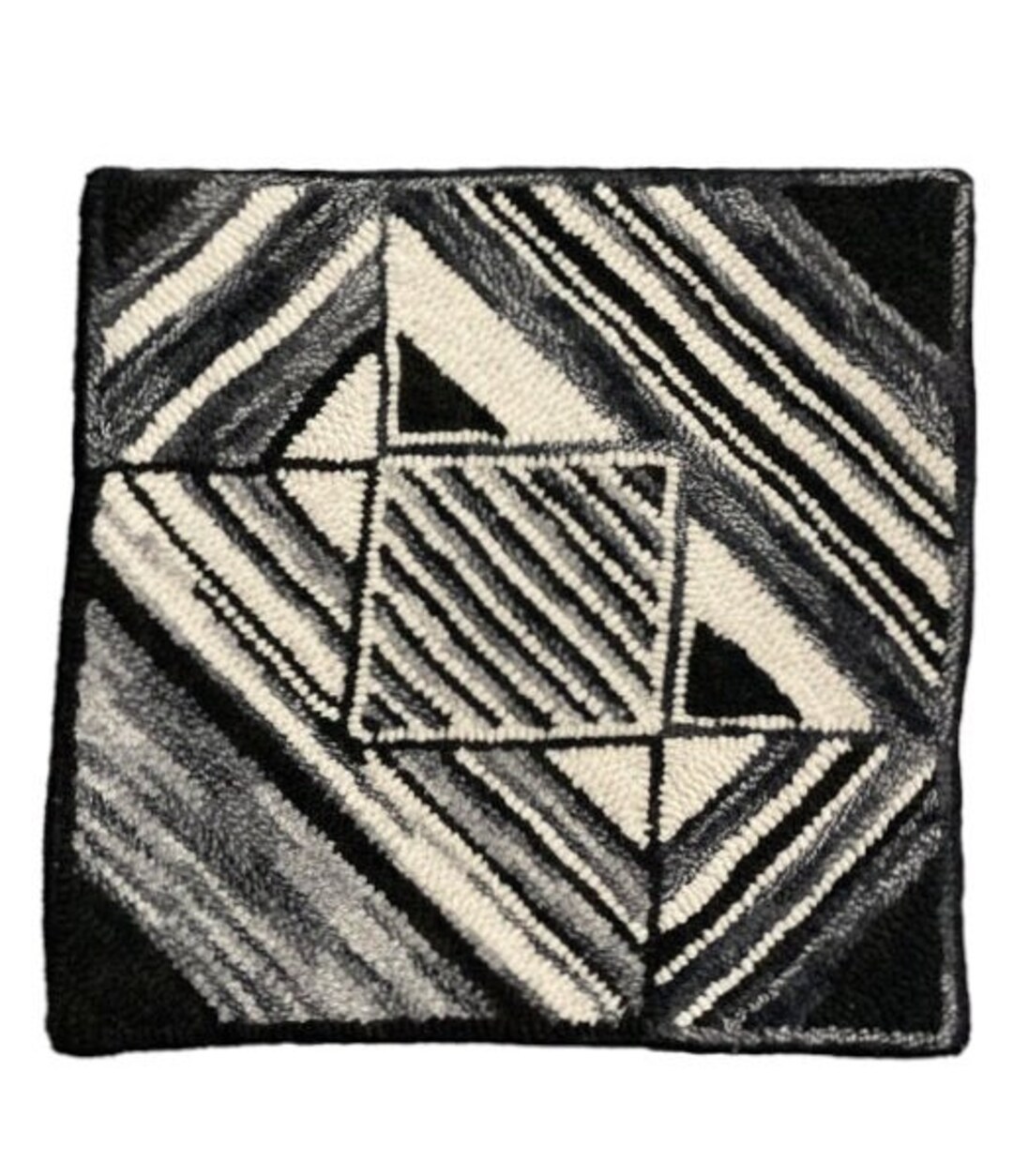 Black & White Finished Hand Hooked Wool Table Mat or Mug Rug - Etsy