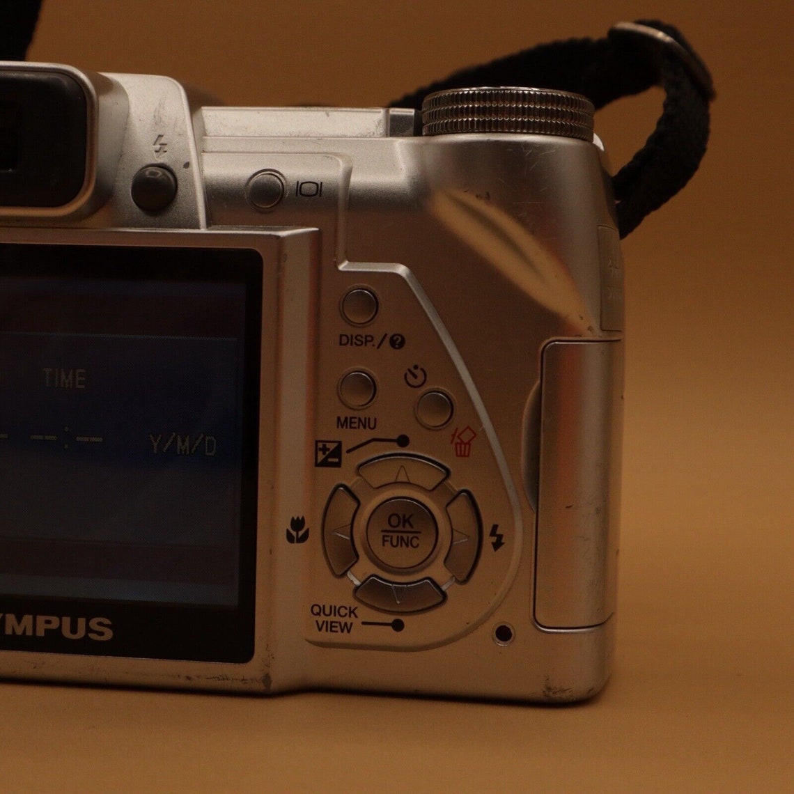 Olympus SP-510 UZ 7.1MP Camera Silver W/ DCR-730 Wide Angle Lens Tested ...