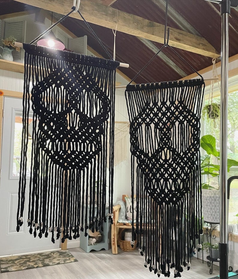 Skull Macrame Wall Hanging Halloween Decor Goth Witchy - Etsy