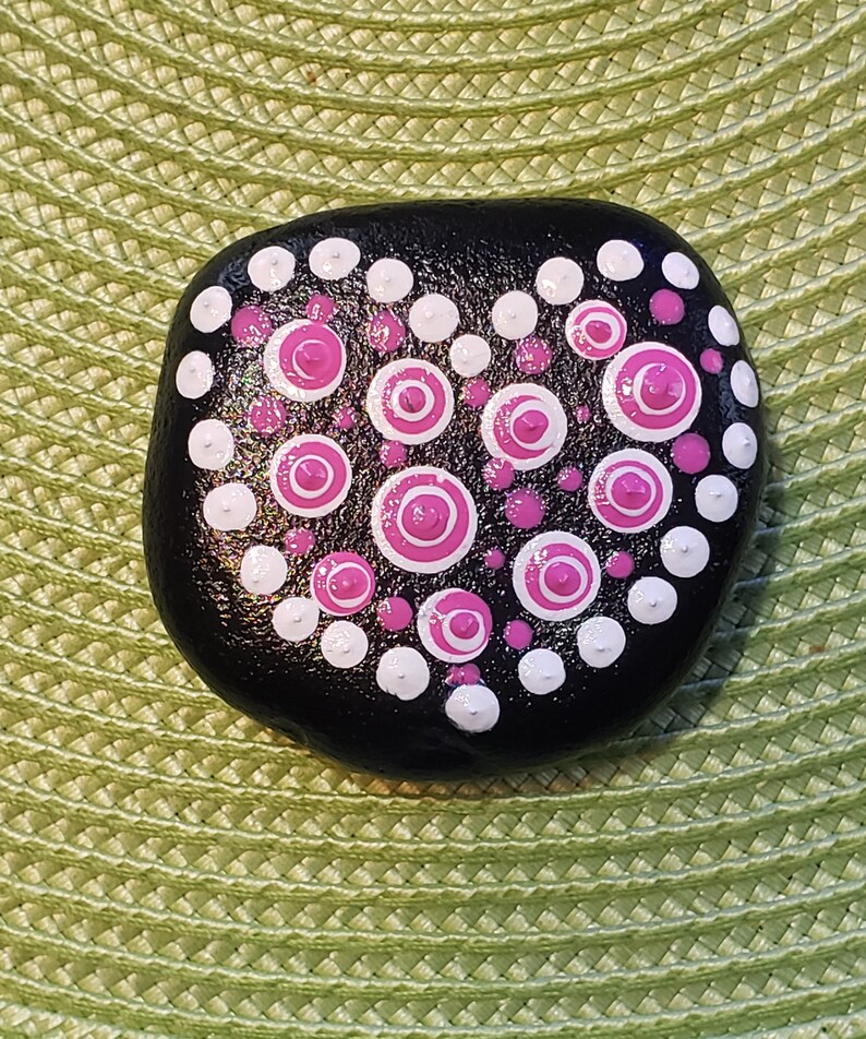 Hand Painted Rock. Heart Pebble Art - Etsy