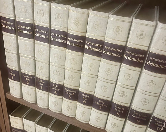 Complete Encyclopedia Britannica Set, 1963, Full Set of 24 Volumes (w ...