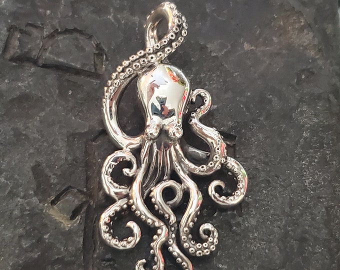 Beautiful Sterling Silver Octopus Pendant - Etsy