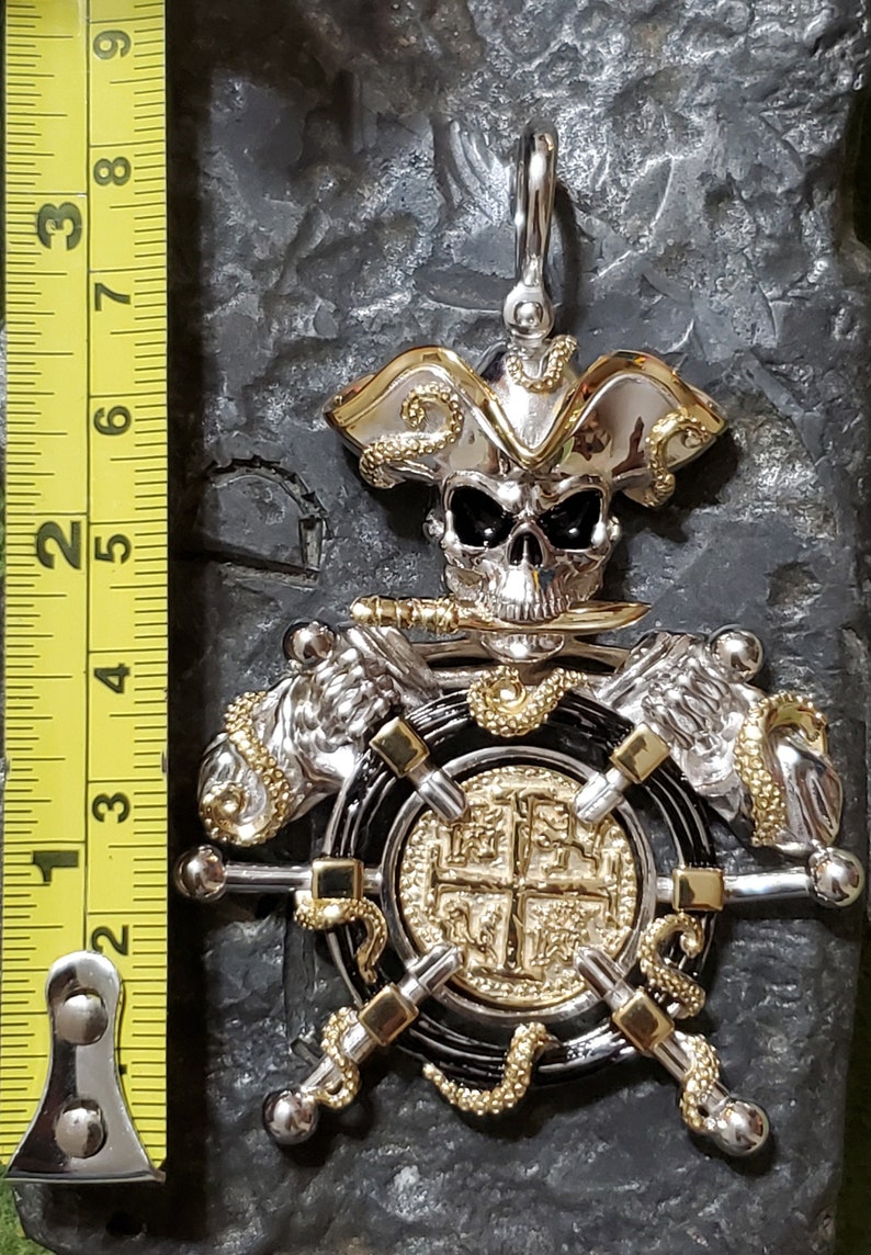 Large Gorgeous Atocha Pirate Skull Shipwheel Pendant Shipwreck Sunken ...
