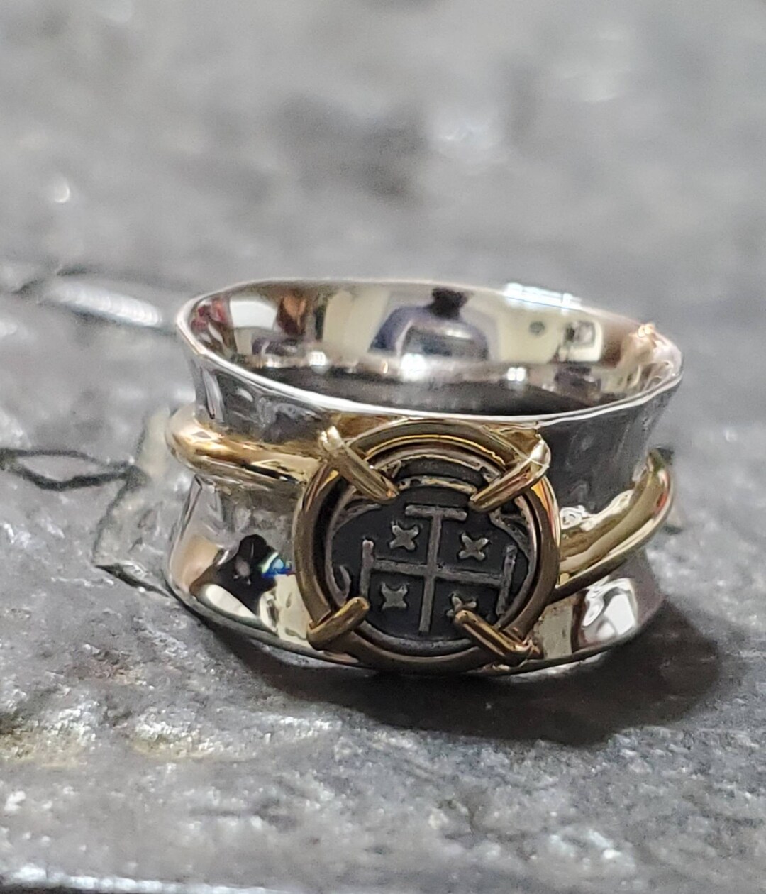 Atocha Two Tone Coin Band Ring - Etsy
