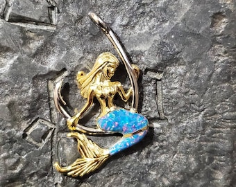 Opal Mermaid Necklace - Etsy