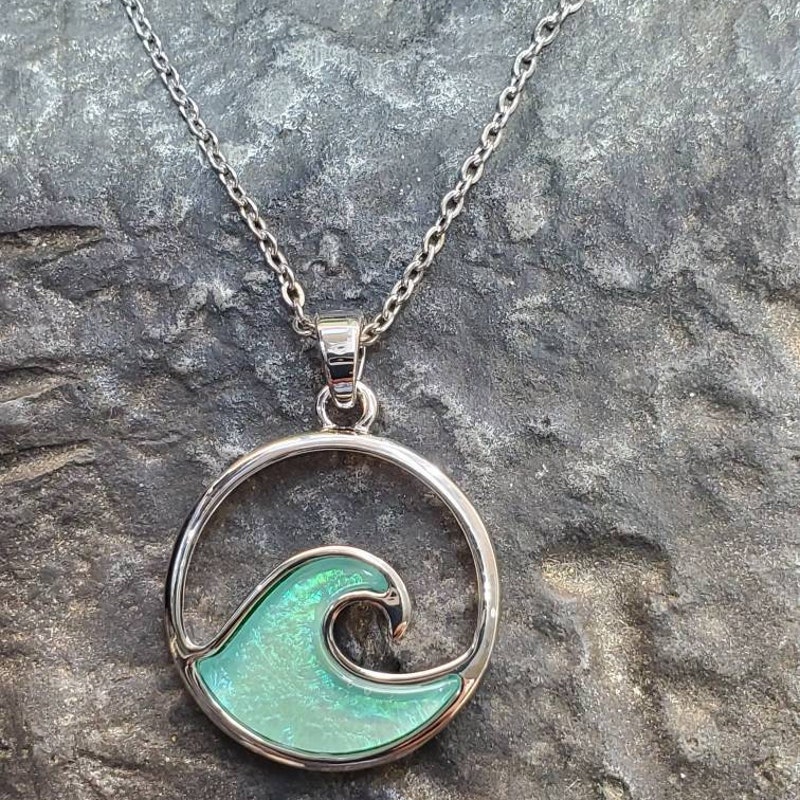 Wave Pendant - Etsy