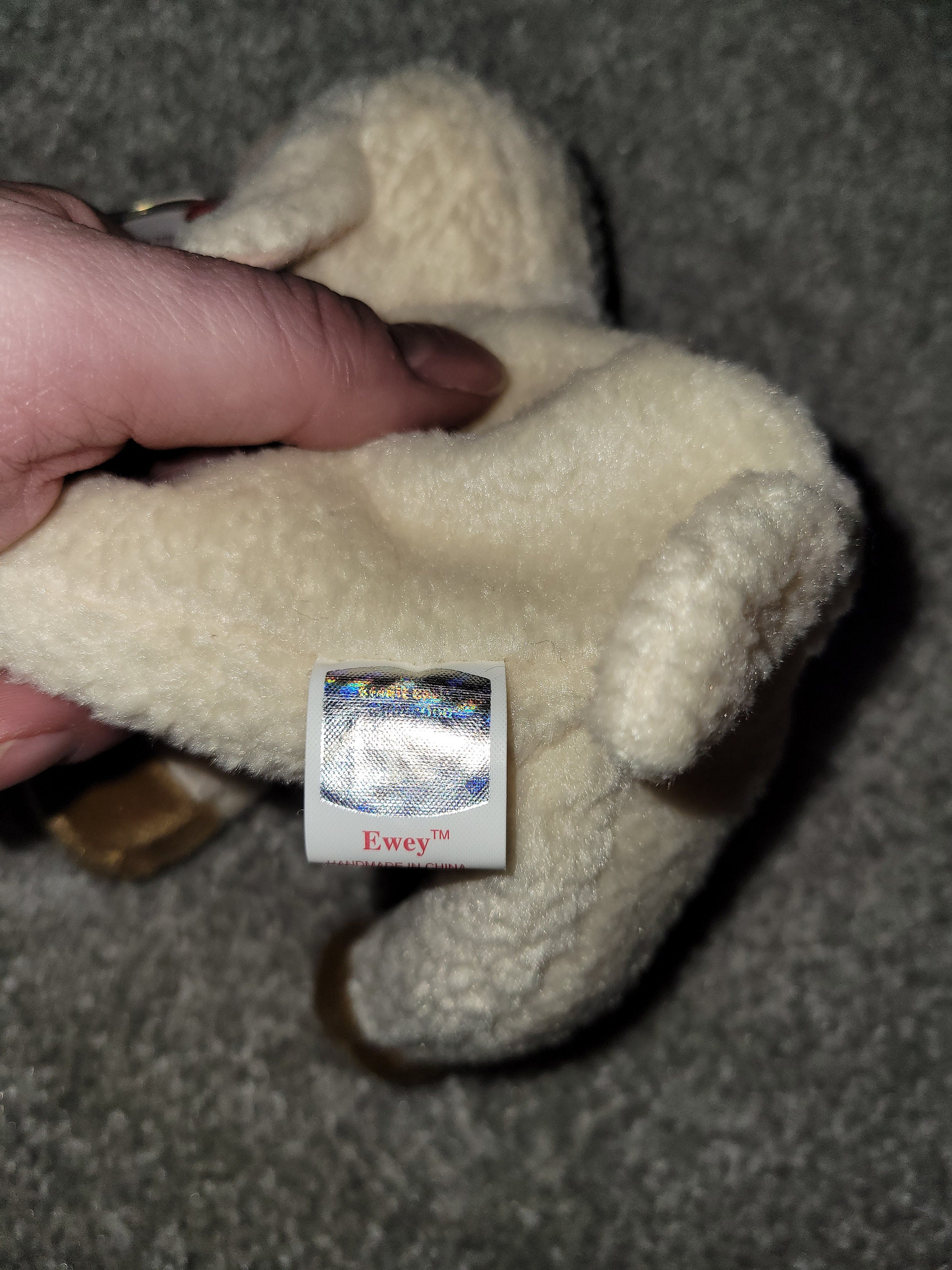 Authentic TY Beanie Baby Ewey the Lamb MINT W/minor Error Farm Animal ...