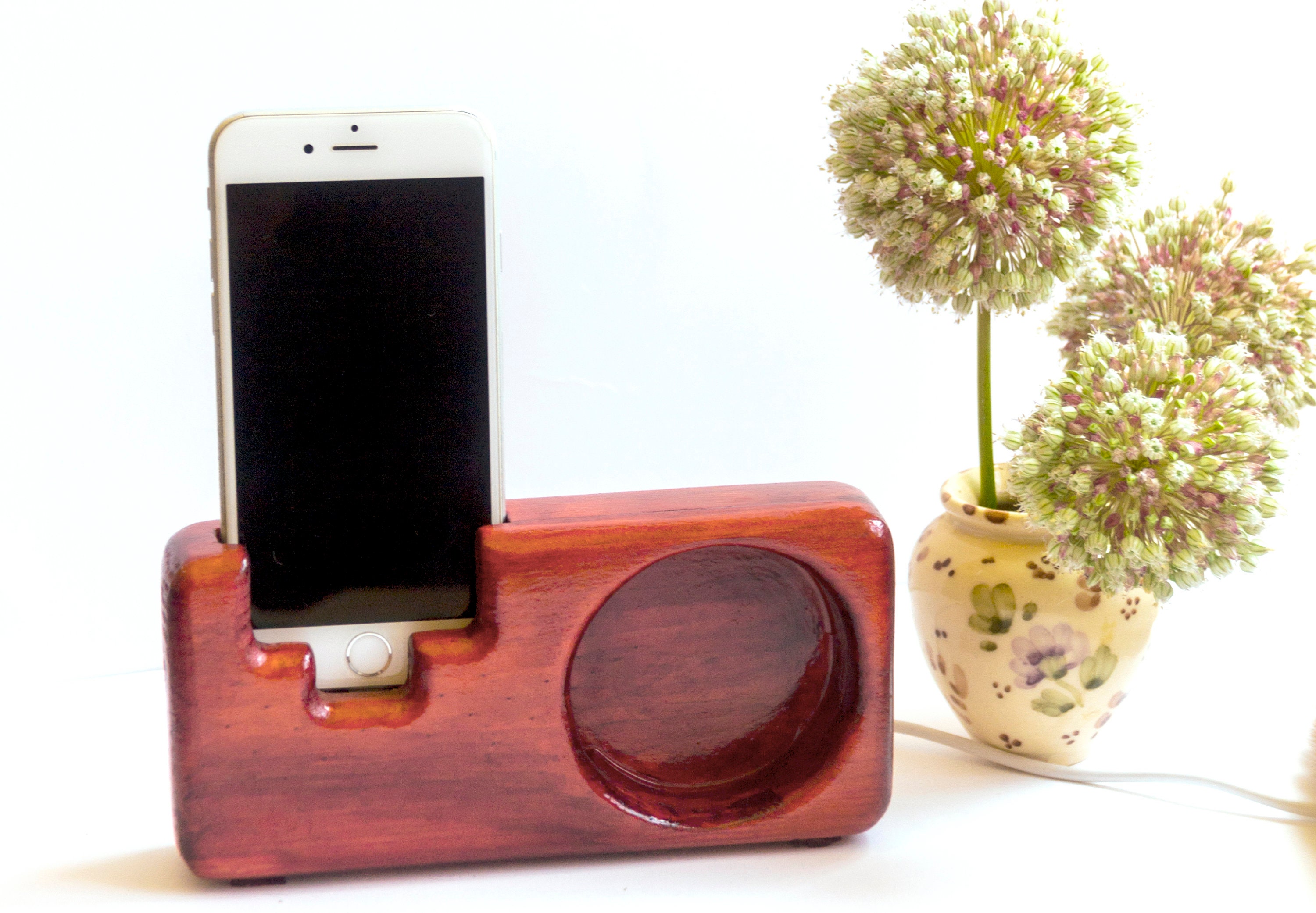 Custom Handmade Acoustic Mobile Phone Speaker and Dock - Etsy UK