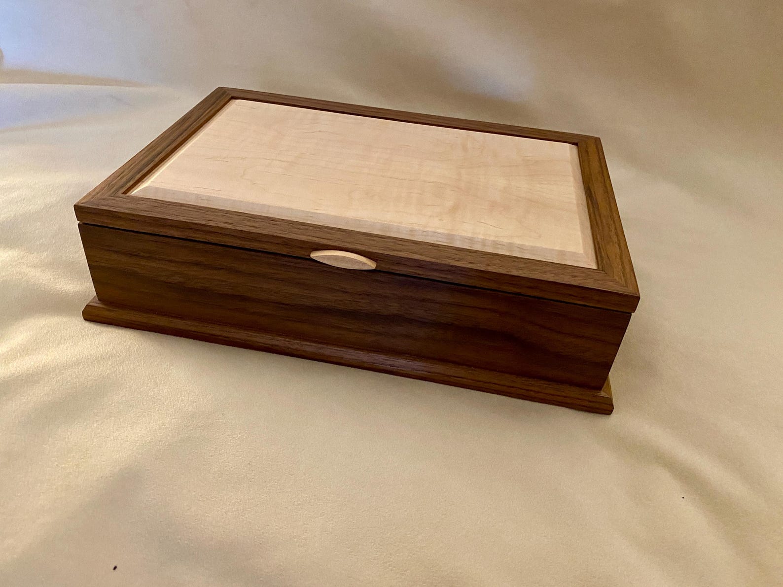 Walnut & Curly Maple Jewelry Box - Etsy