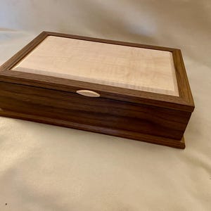 Walnut & Curly Maple Jewelry Box - Etsy