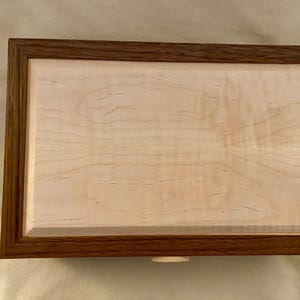 Walnut & Curly Maple Jewelry Box - Etsy