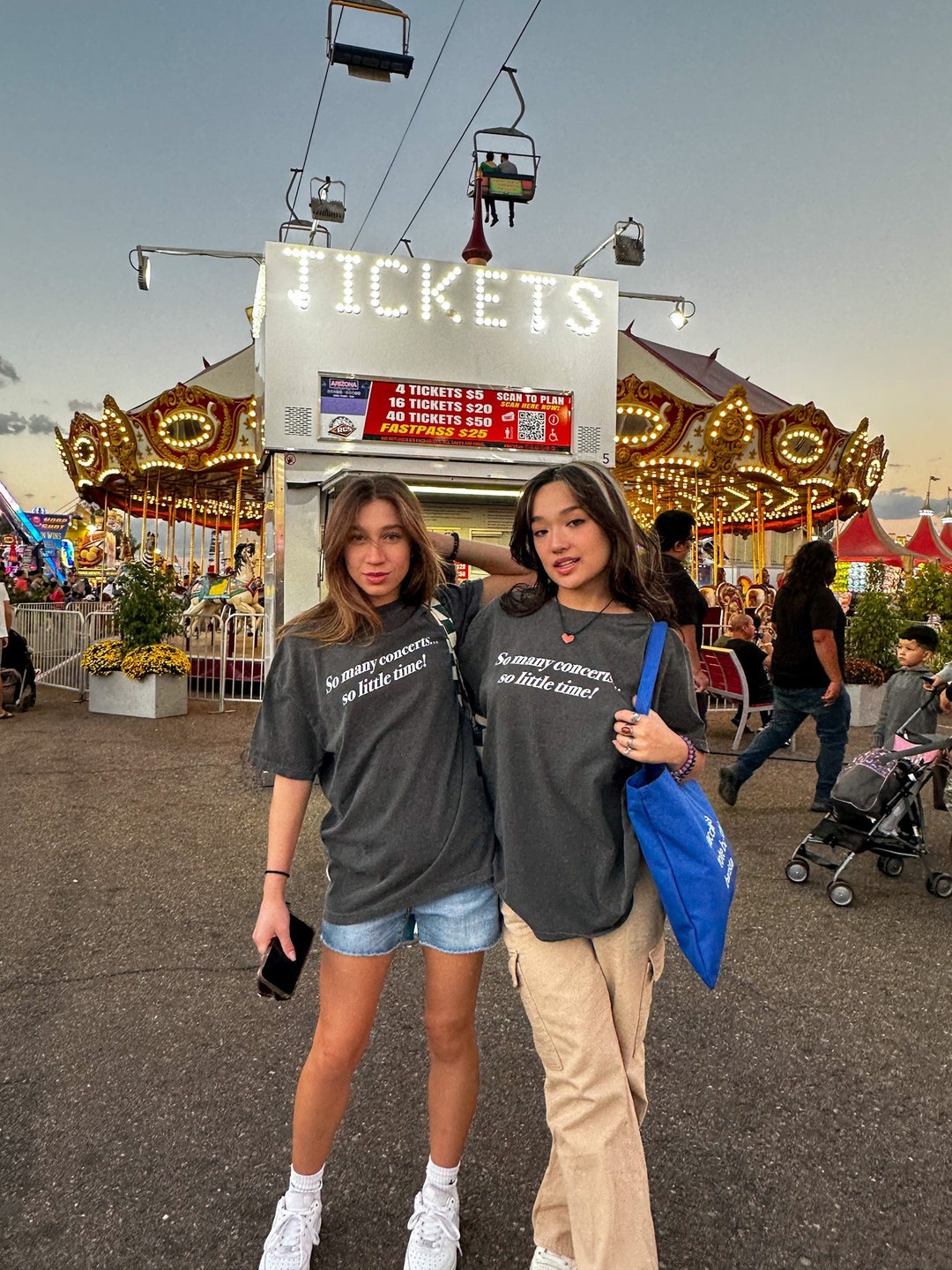 Concert T-shirt: Charcoal Comfort Colors Tee - Etsy