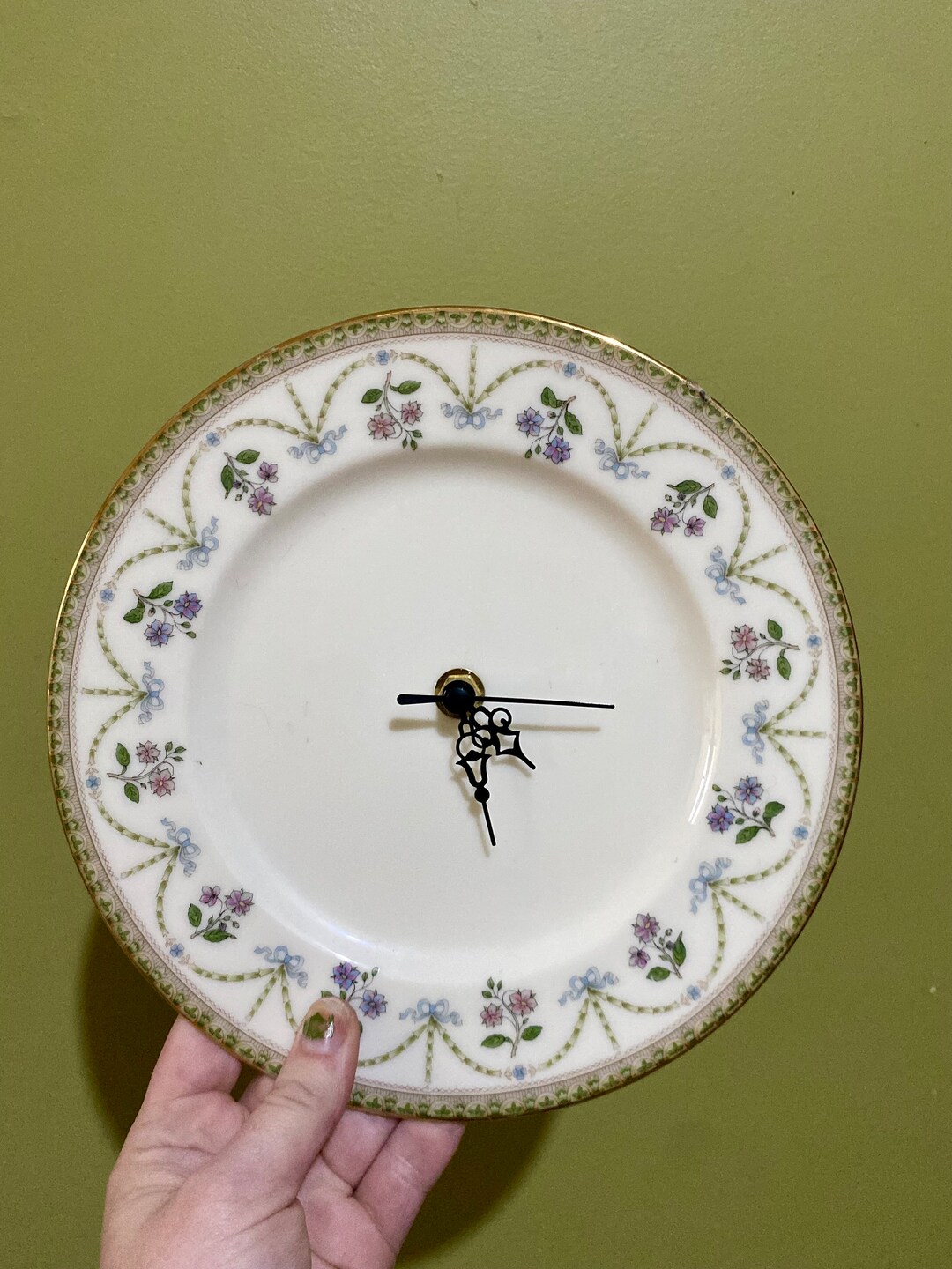 China Plate Clock With Floral Design. Hand Made Clock, Battery Not ...