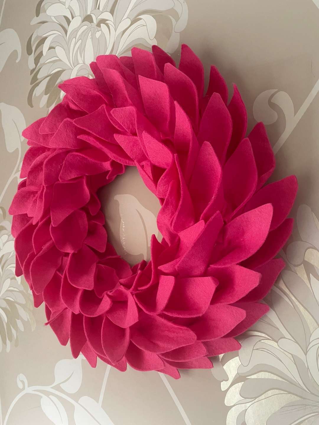 Felt Leaf Wreath Fushia Pink 30cm Joy in a Wreath - Etsy