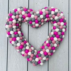 Grey & White Wool Wreath. Felt Ball Wreath Made With Hand Spun Felt ...