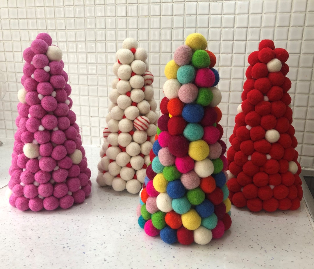 Christmas Tree Decorations Felt Balls Pom Poms Pink & White, Stand up ...