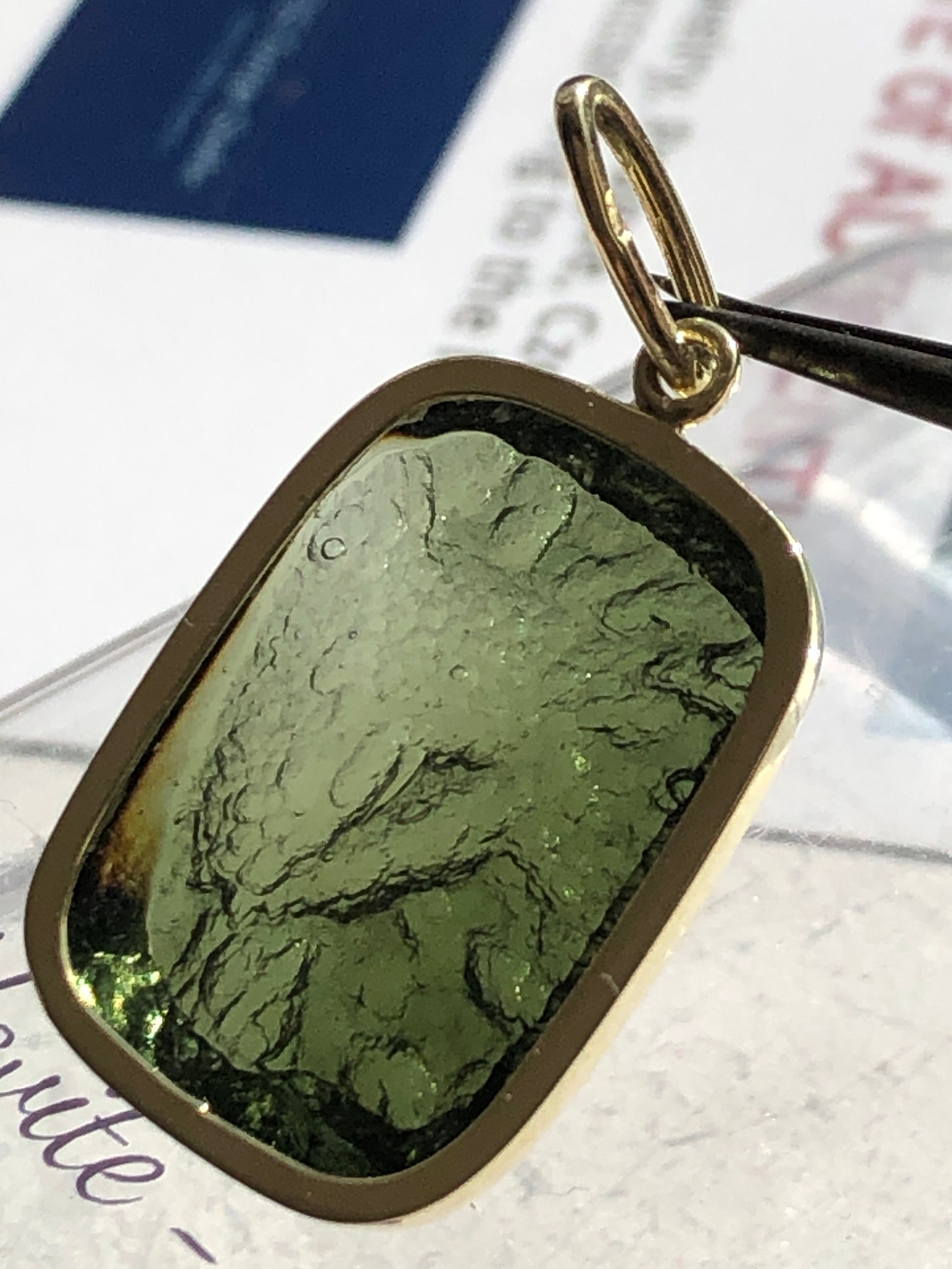 MASTERPIECE Moldavite in Solid Gold, 16.1 Ct Best Quality Moldavite ...