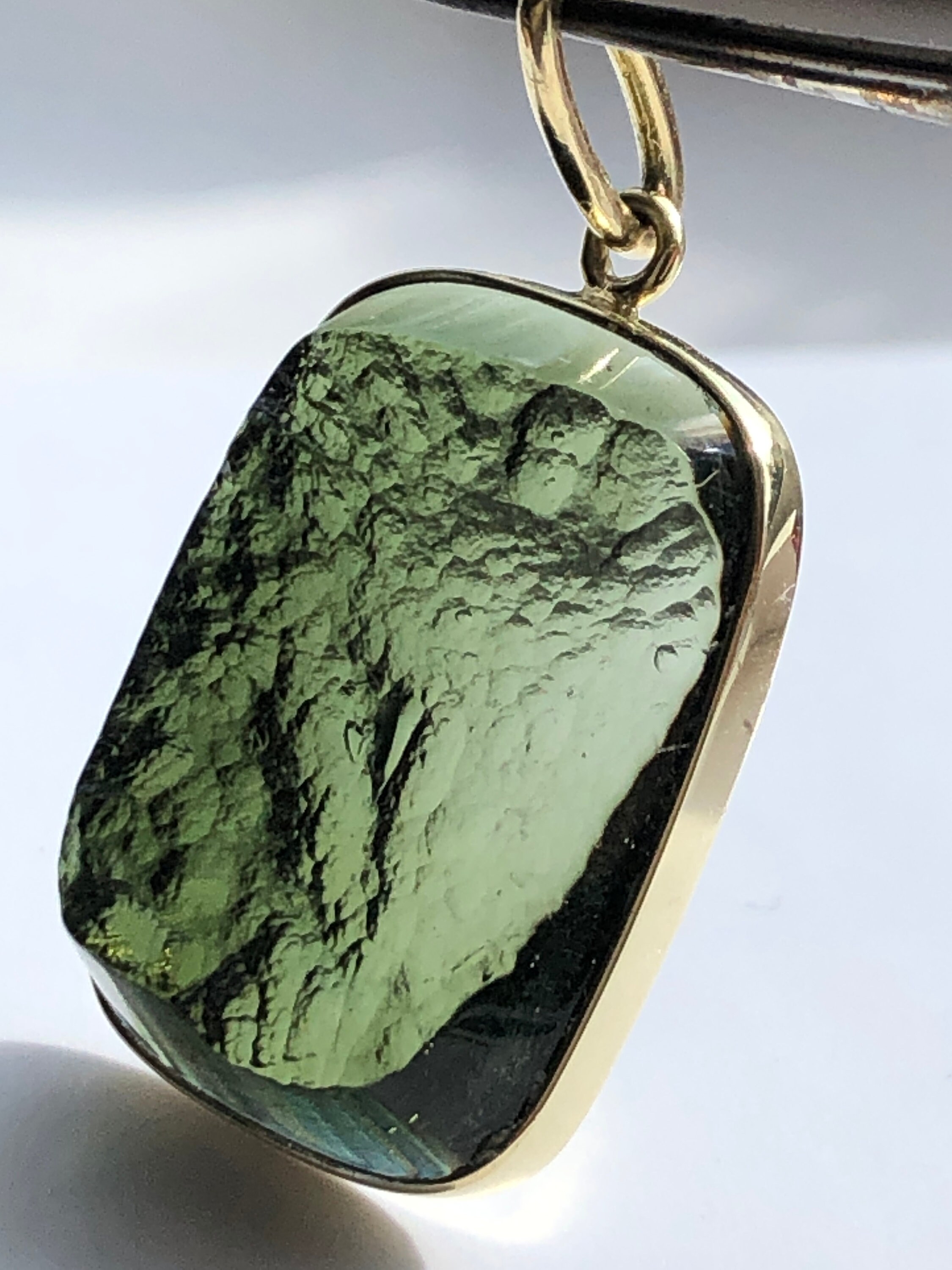MASTERPIECE Moldavite in Solid Gold, 16.1 Ct Best Quality Moldavite ...