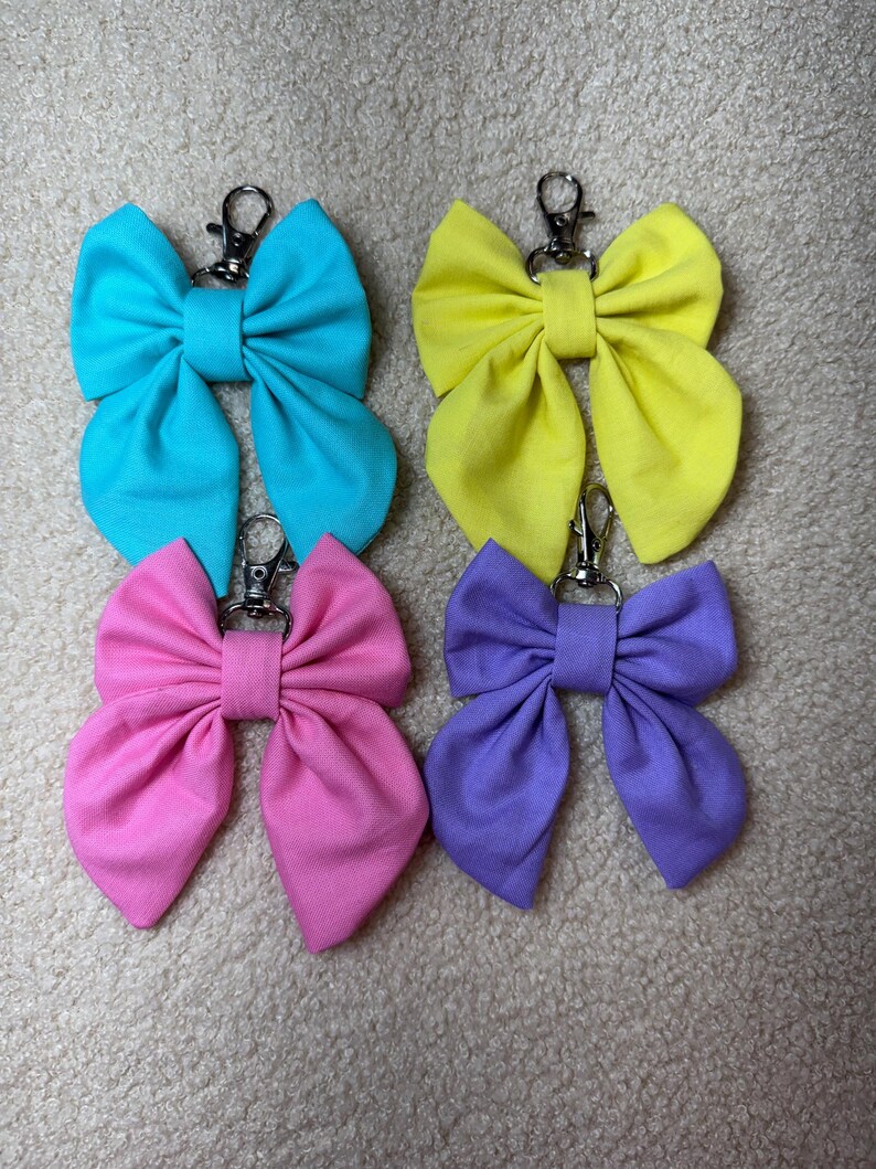 Handmade Fabric Bow Keychain | Purse Accessory - Etsy