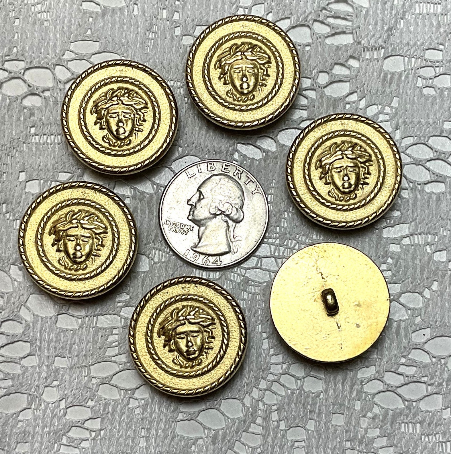 6 Vintage Metal Medusa Buttons 40 Ligne 25mm 1 - Etsy