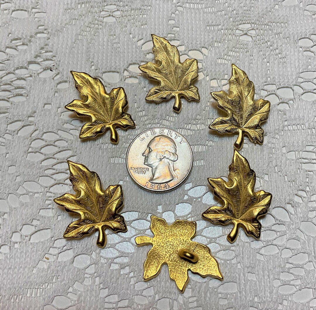 6 Vintage Cast Metal Leaf Buttons 31mm X 24mm - Etsy
