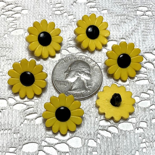 Daisy Buttons - Etsy